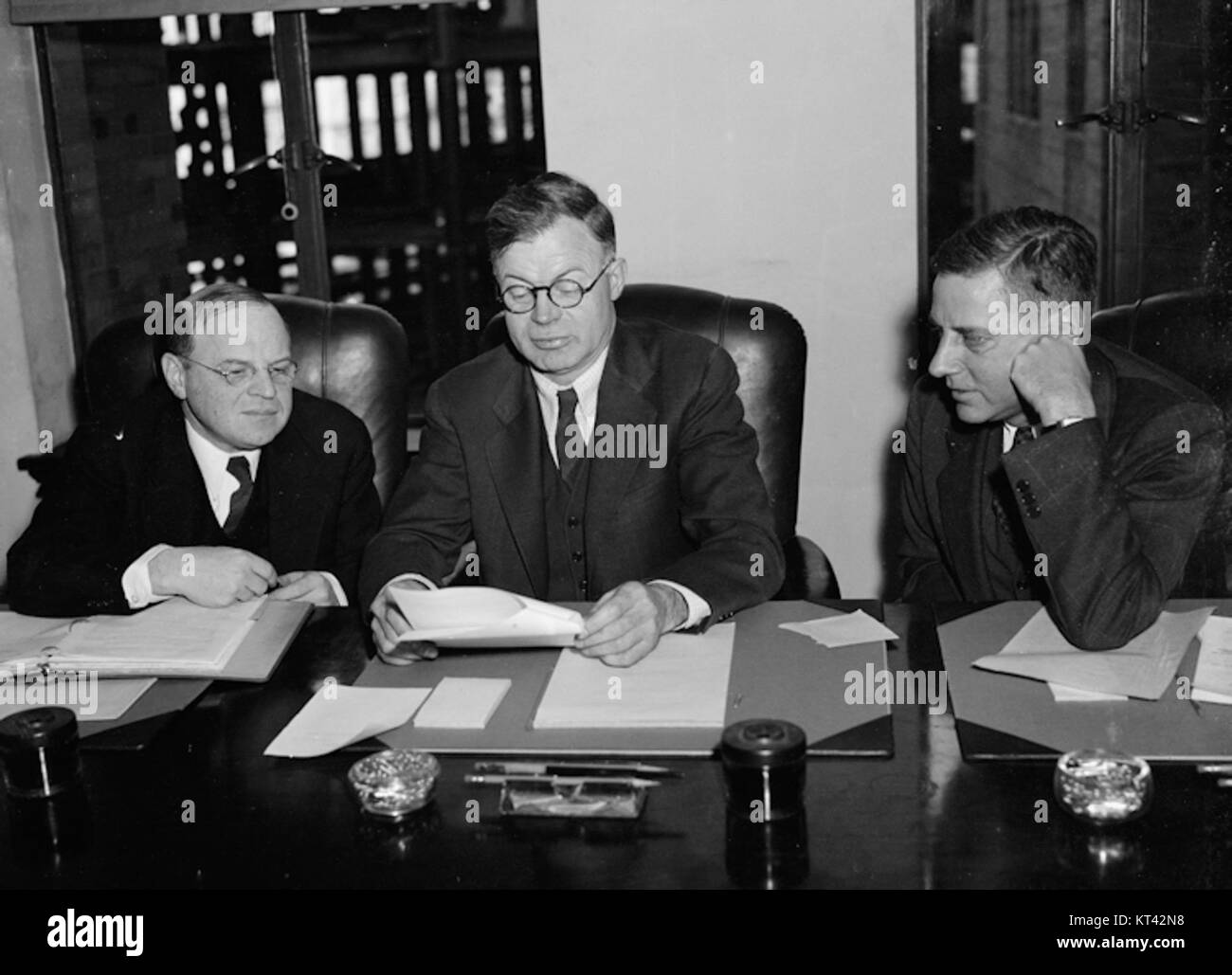 Theoretical algorithms hi-res stock photography and images - Alamy