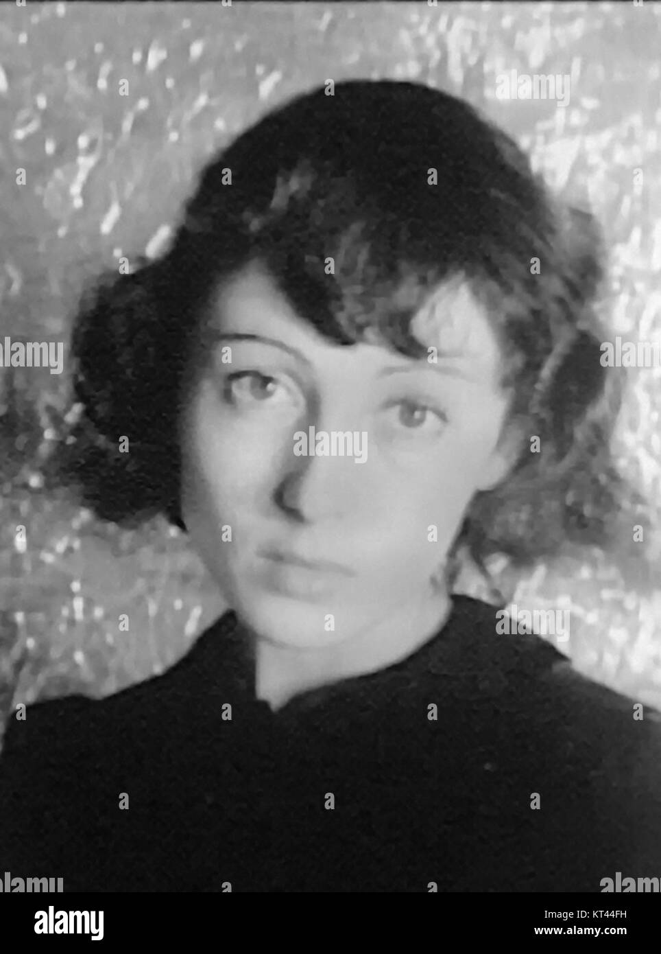 Luise rainer academy awards hi-res stock photography and images - Alamy