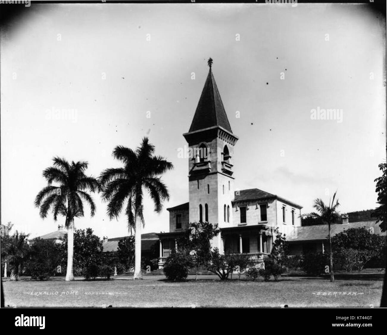 Lunalilo hi-res stock photography and images - Alamy