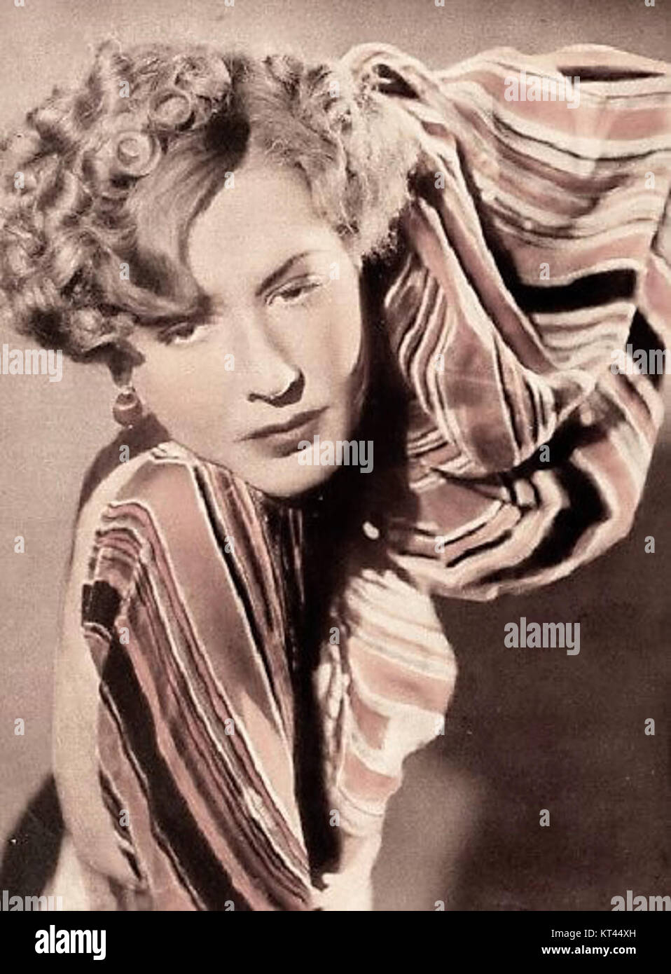 Mae clarke hi-res stock photography and images - Alamy