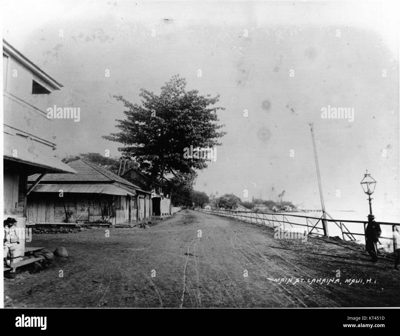 This photograph of Main Street in Lahaina, Hawaii, captures a moment in ...
