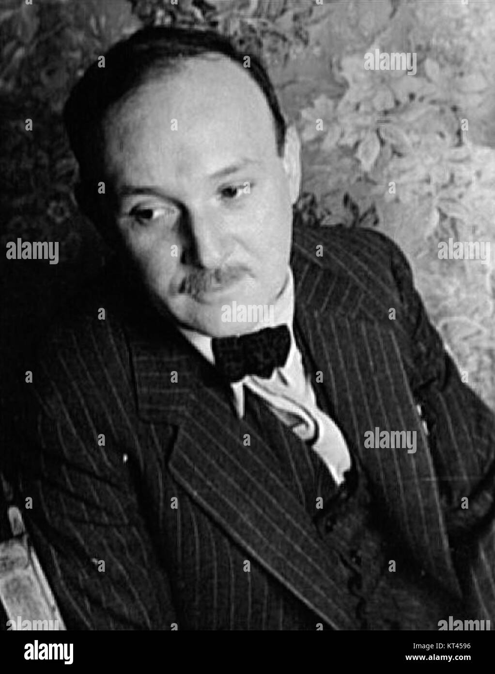 Reference identification hi-res stock photography and images - Alamy