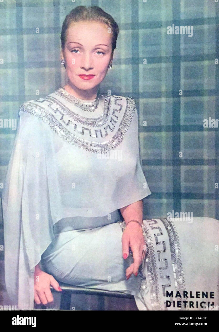 Marlene dietrich 1948 hi-res stock photography and images - Alamy