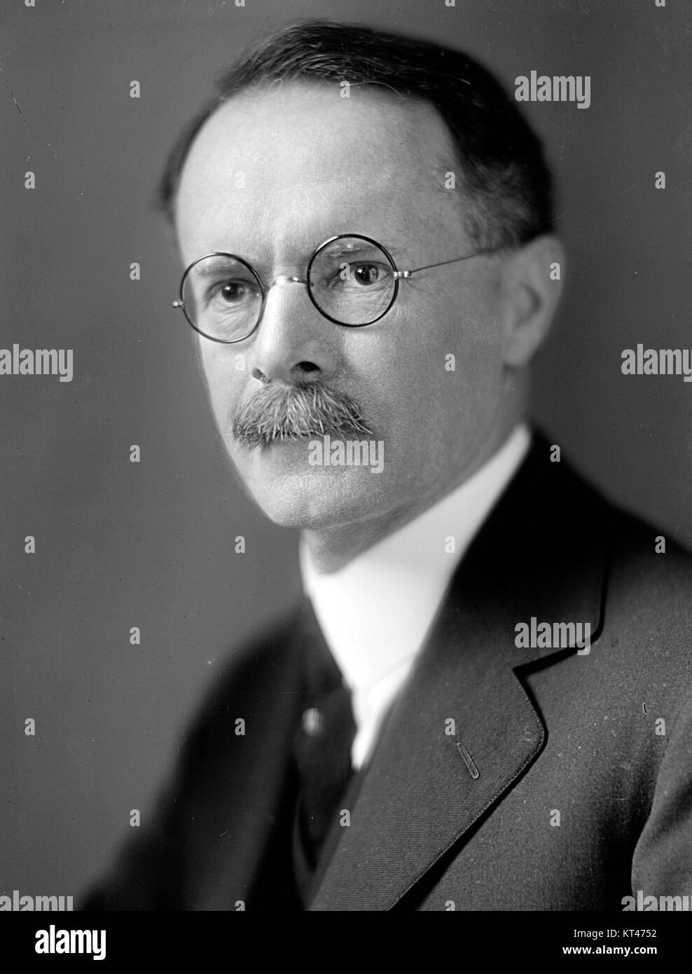 Merlin Hull is recognized for his contributions to the field of ...