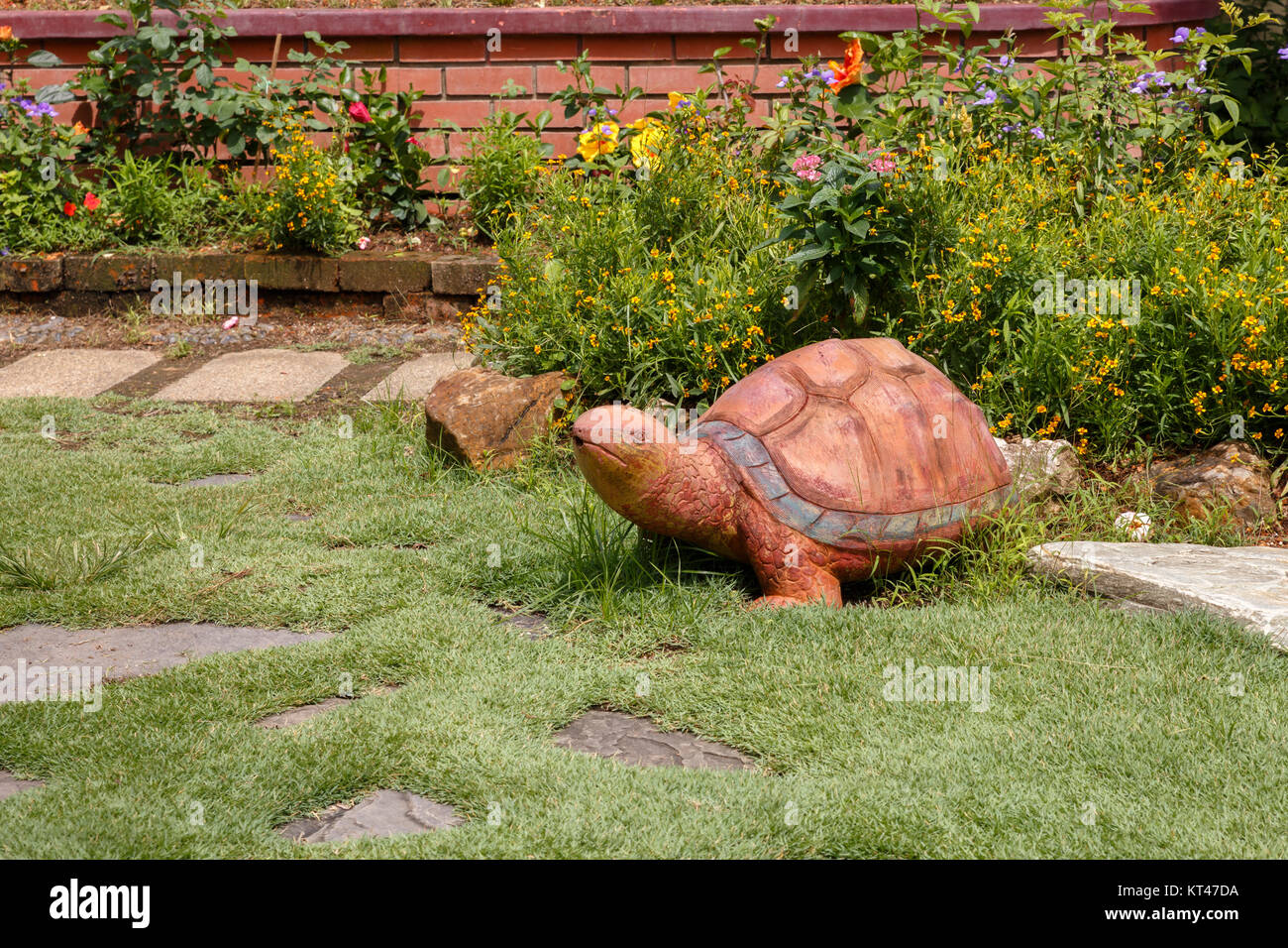 Turtle Statue in the park Stock Photo - Alamy