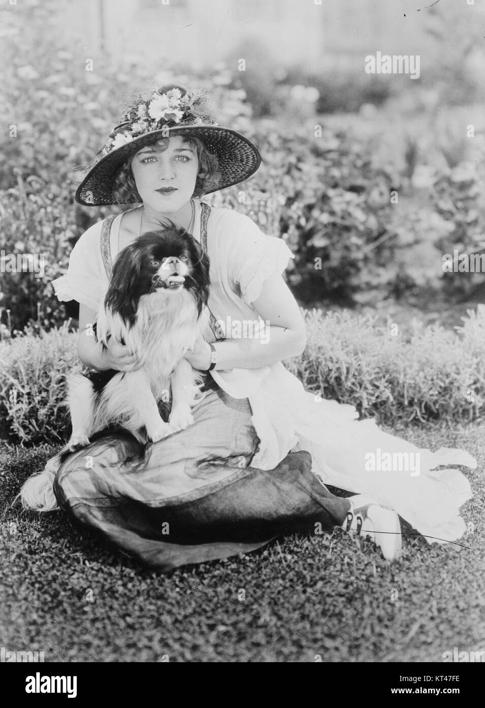 Mildred Davis, a recognized figure, is known for her contributions to her field. Her work and ...