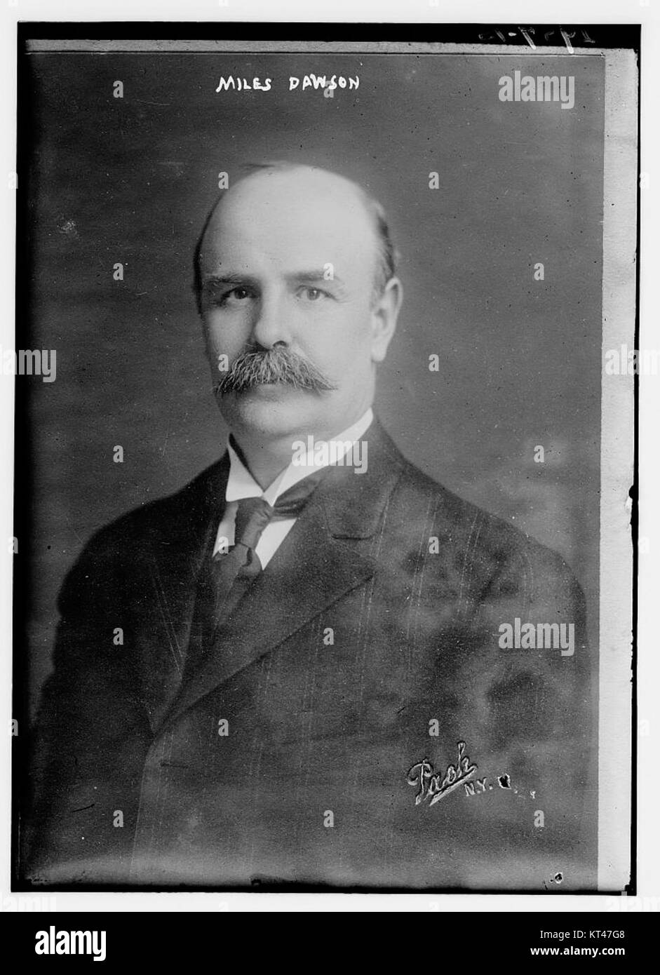 Miles dawson hi-res stock photography and images - Alamy