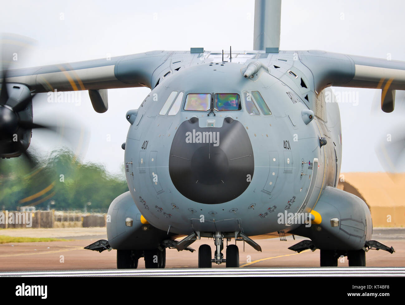 Raf airbus a400m hi-res stock photography and images - Alamy