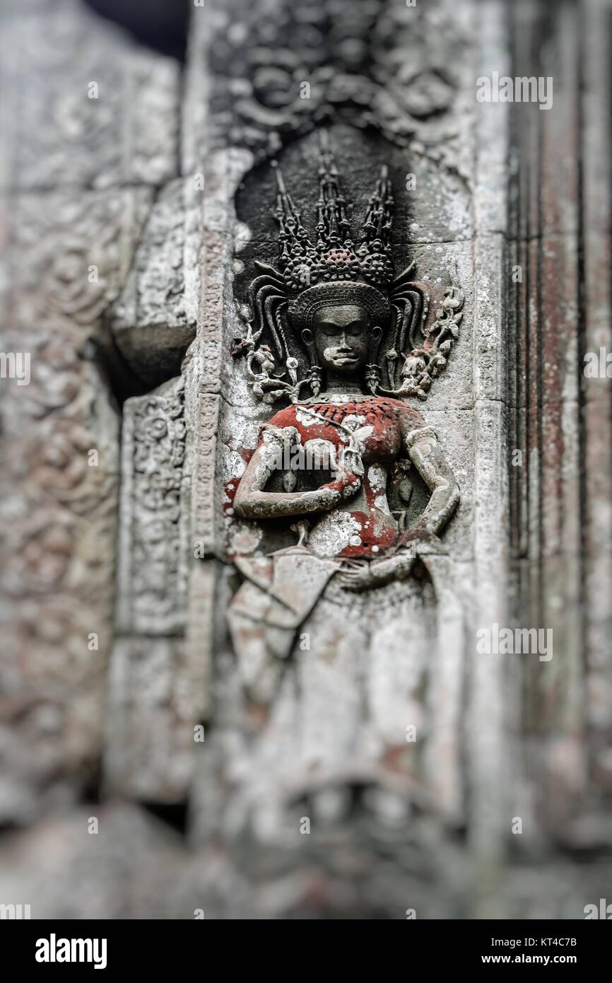 Stone murals and sculptures in Angkor wat, Cambodia Stock Photo - Alamy