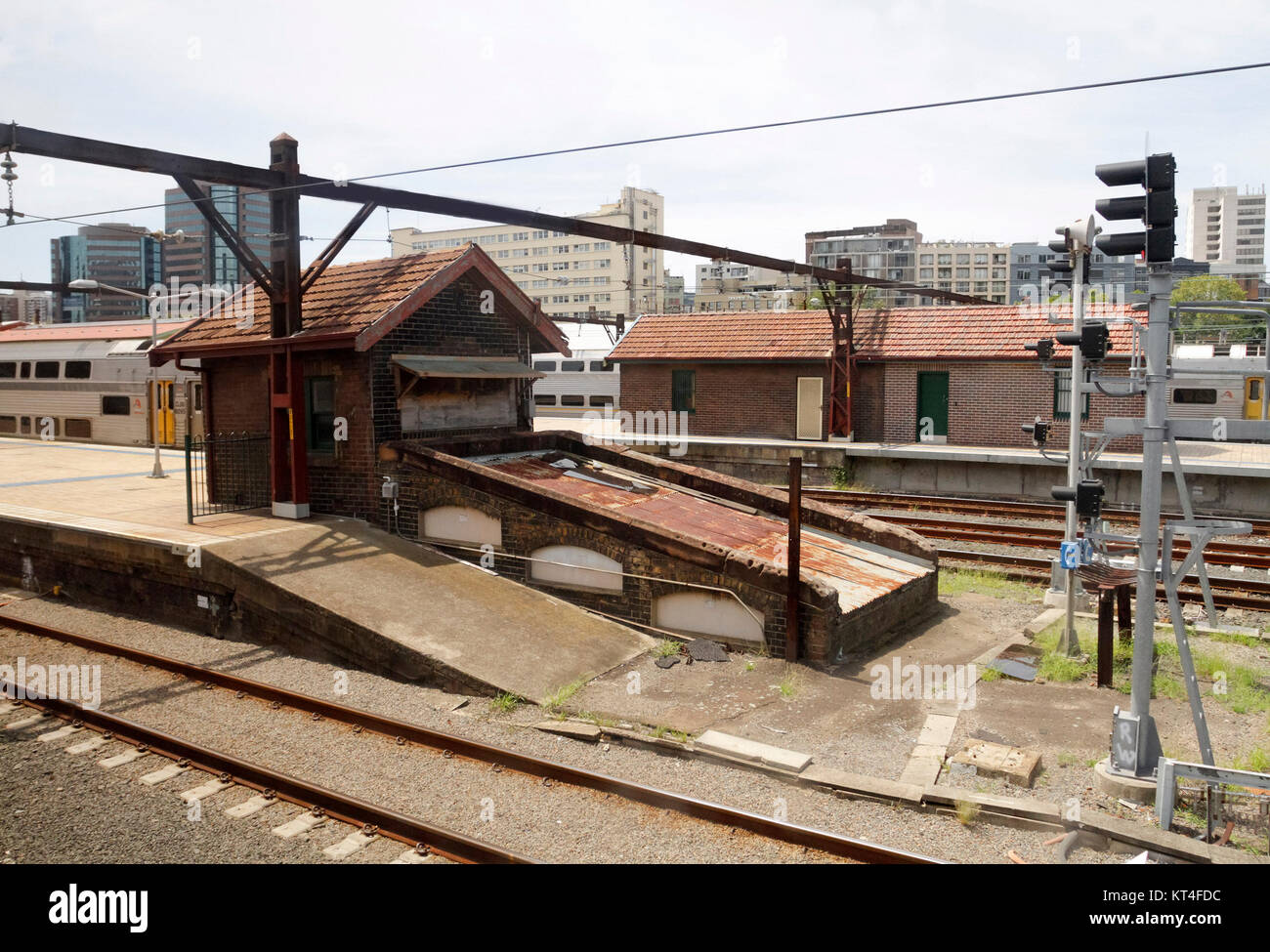 Old train platform in Sydney, Australia Stock Photo - Alamy