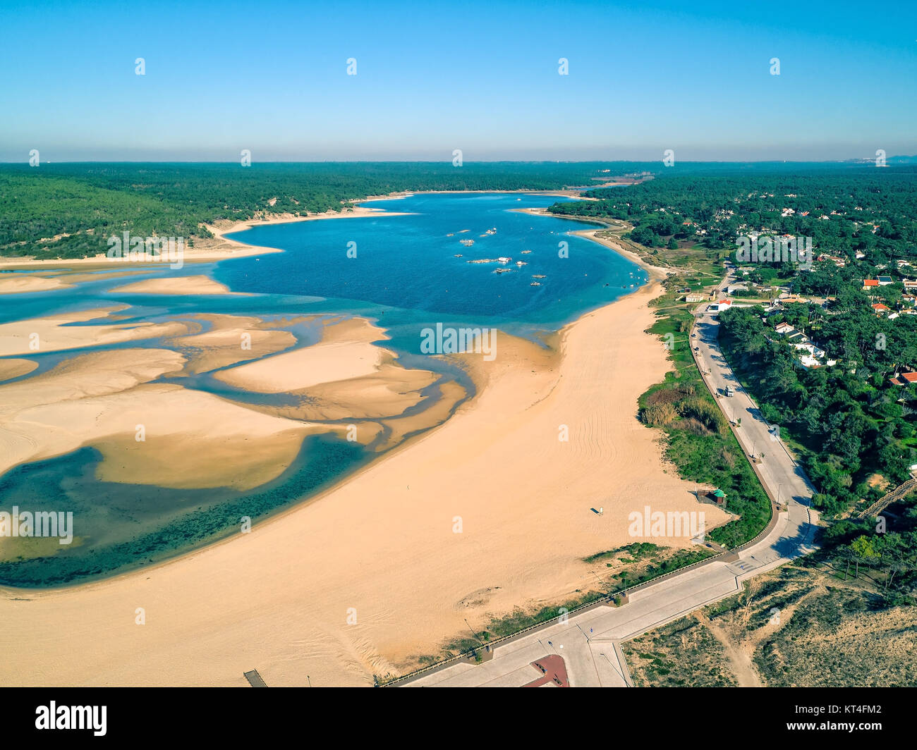 Lagoa albufeira hi-res stock photography and images - Alamy