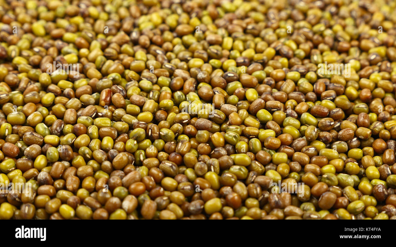 Green mung beans close up background Stock Photo - Alamy