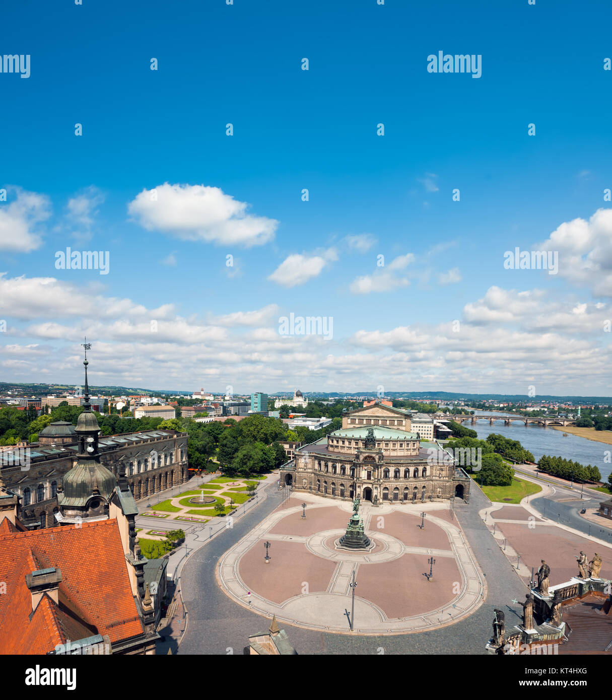 Opera House and Theatre Square in Dresden, view from above Stock Photo ...