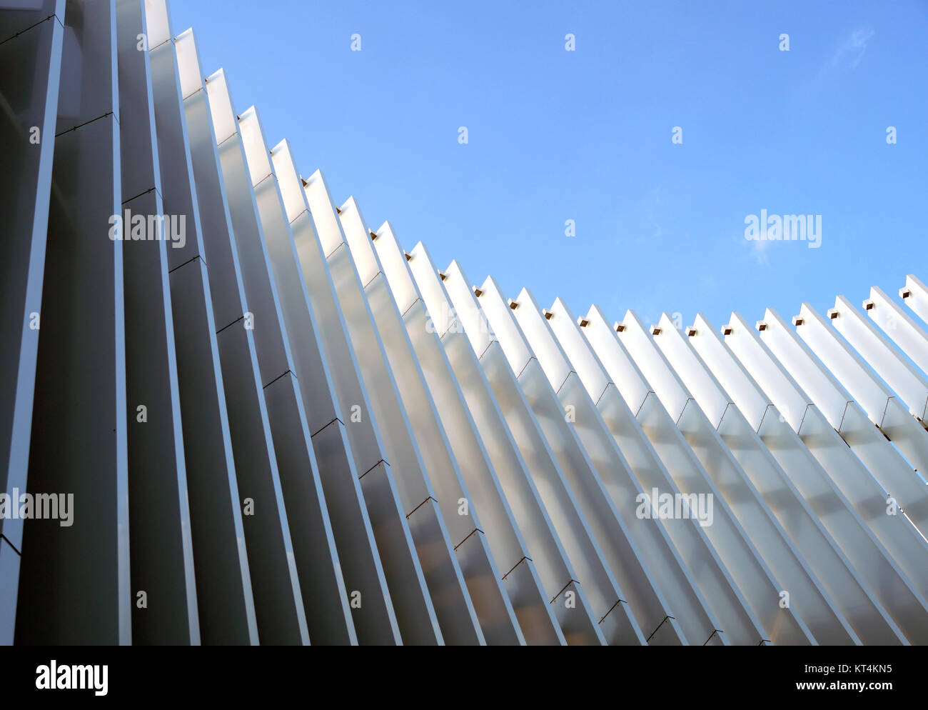 Detail of the structure of a modern roof Stock Photo - Alamy