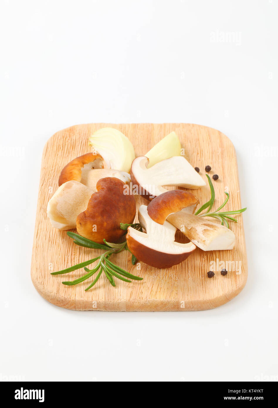 fresh porcini mushrooms Stock Photo - Alamy