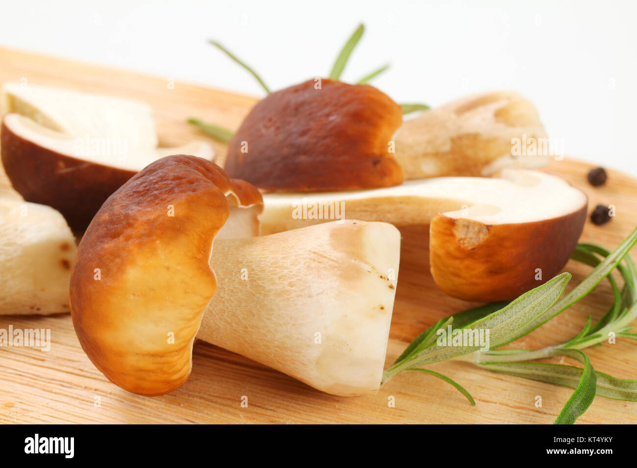 fresh porcini mushrooms Stock Photo - Alamy