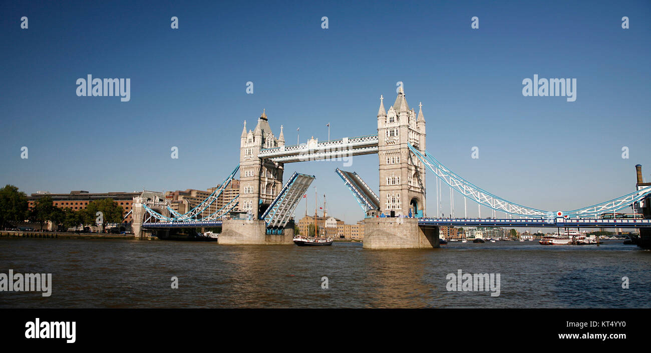 Tower Bridge, lifted Stock Photo - Alamy