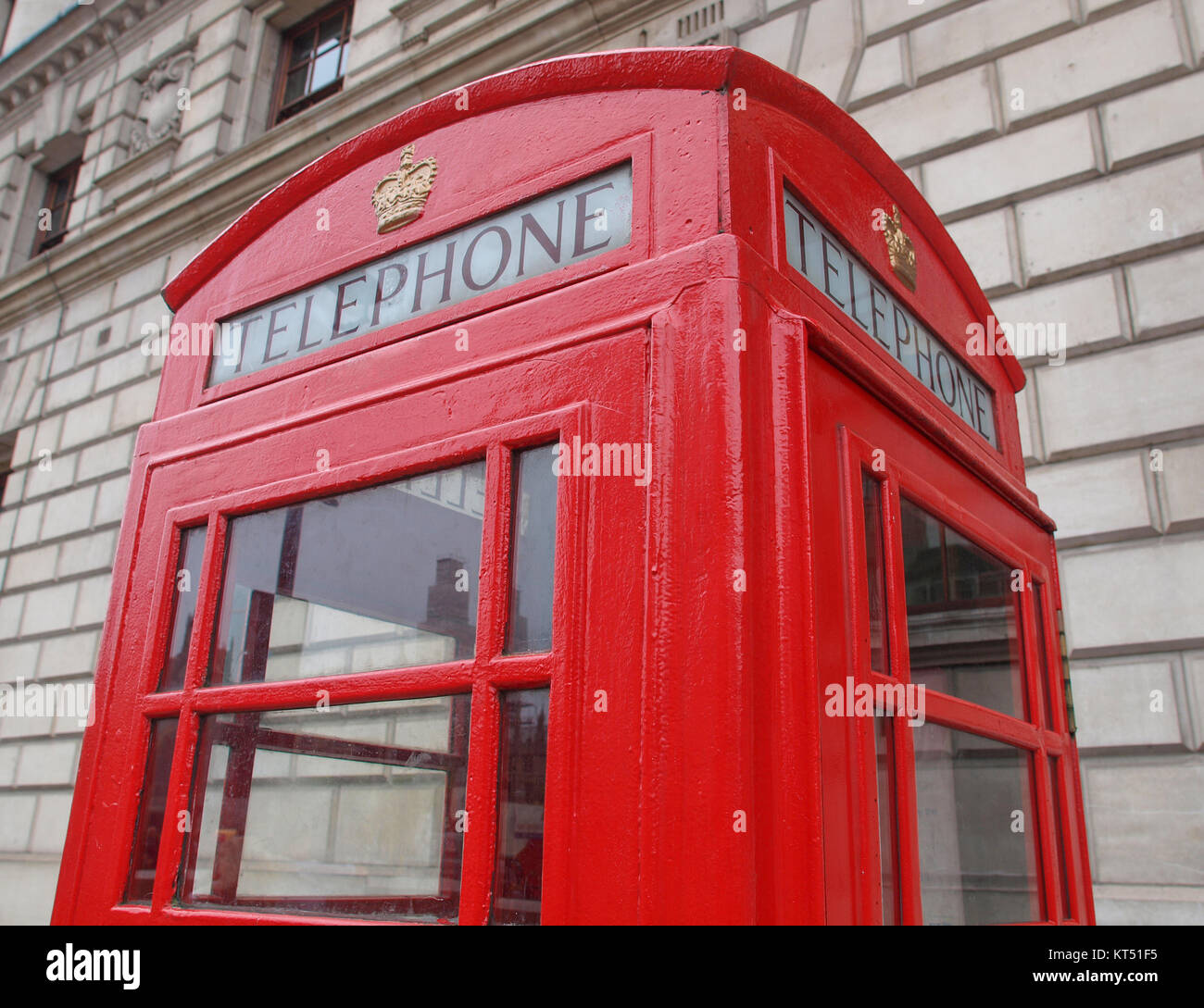 London telephone box Stock Photo - Alamy