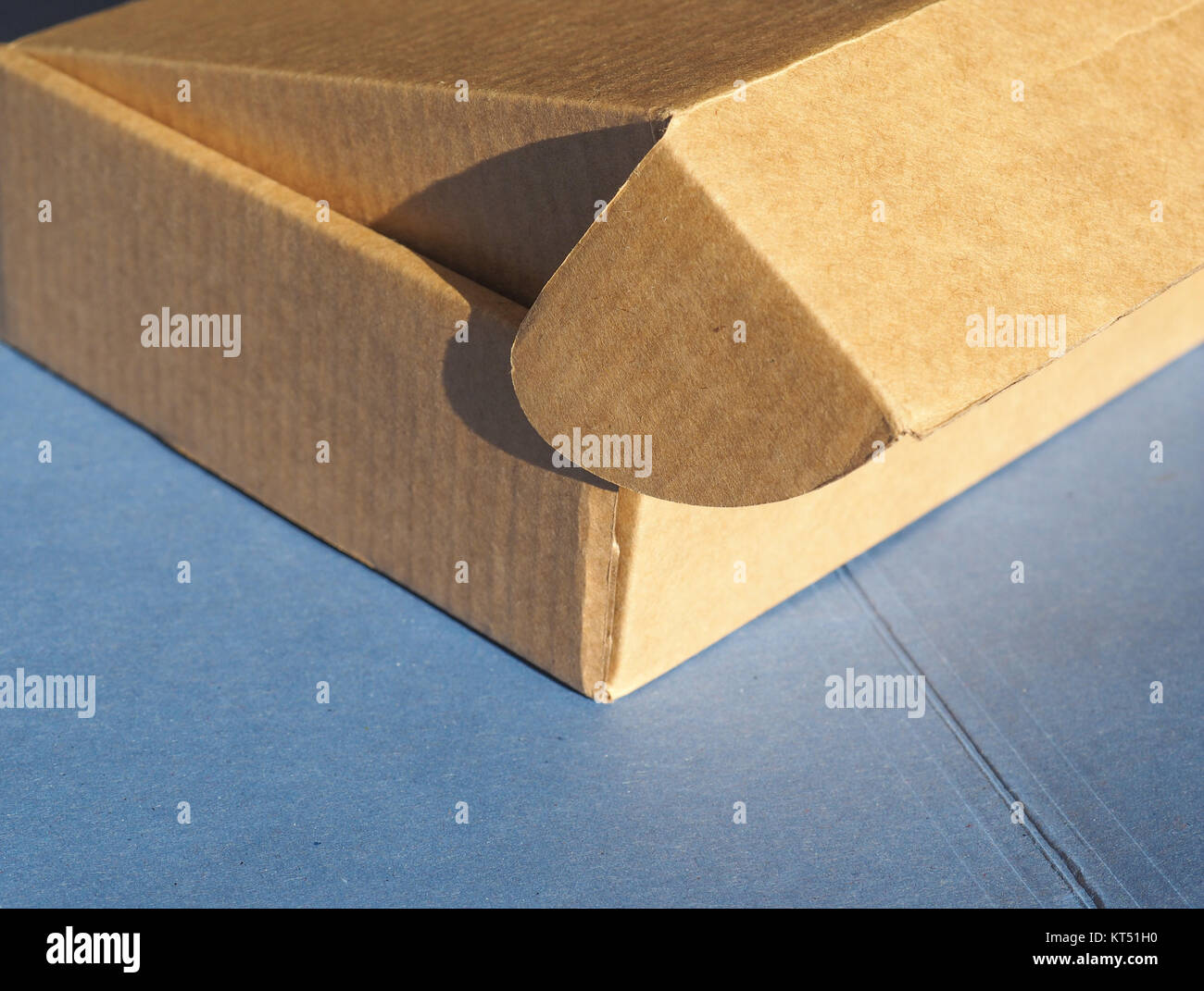 box packet parcel Stock Photo - Alamy