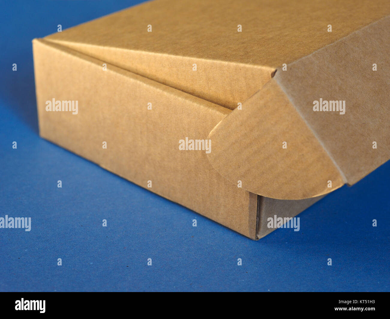 box packet parcel Stock Photo - Alamy