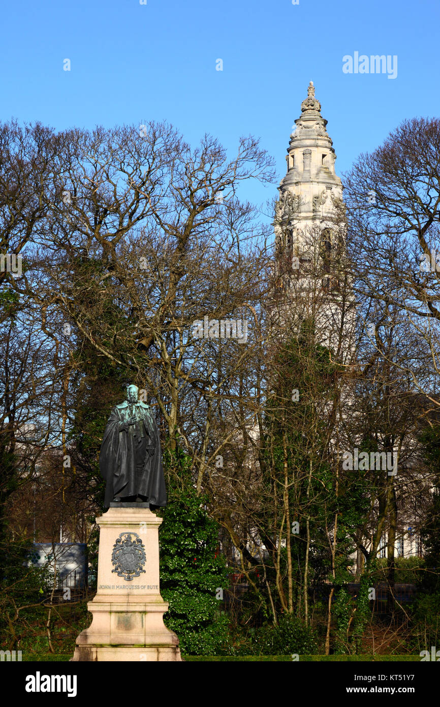 Statue of John Patrick Crichton-Stuart, 3rd Marquess of Bute in Friary ...