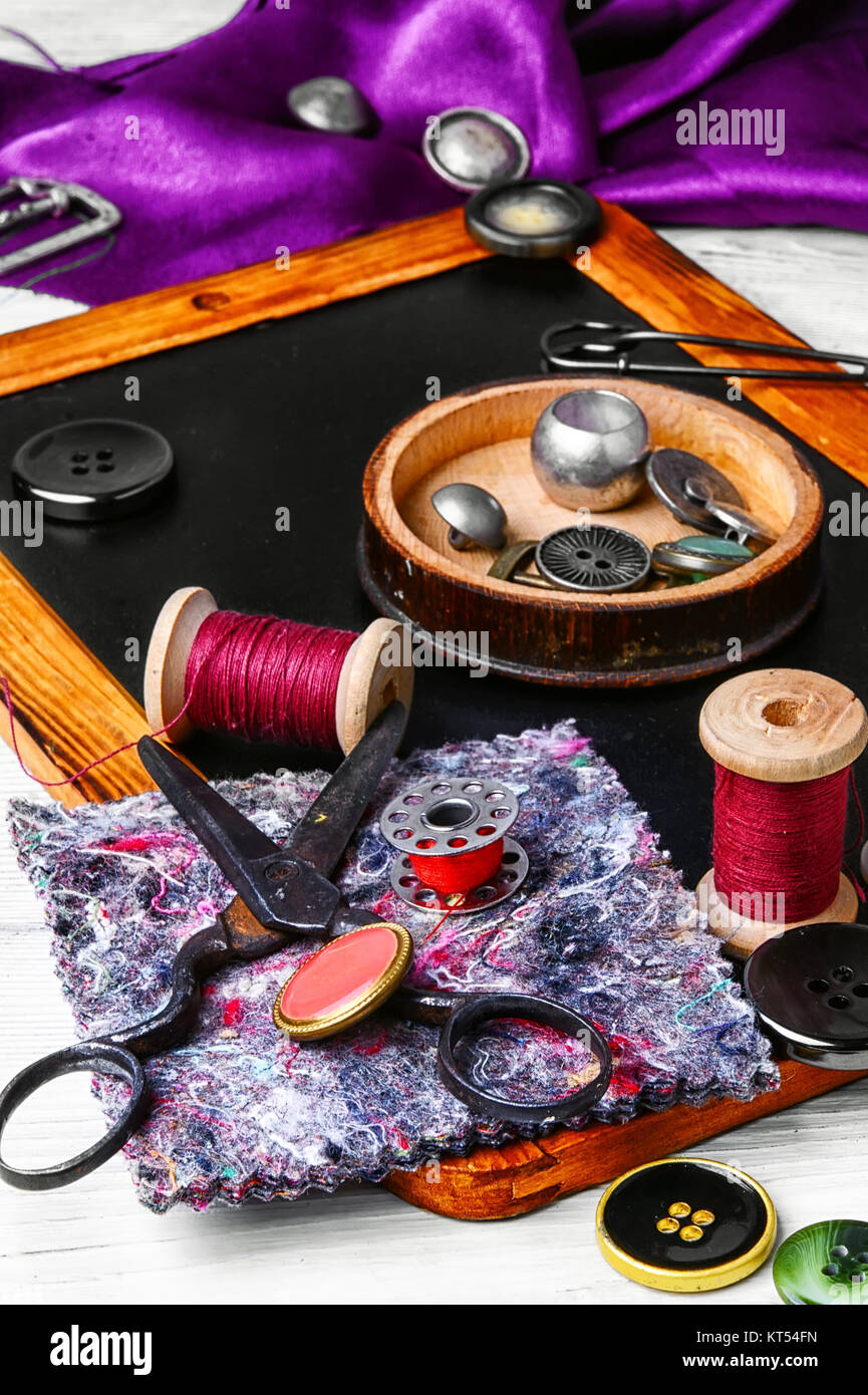 sewing thread and buttons Stock Photo - Alamy