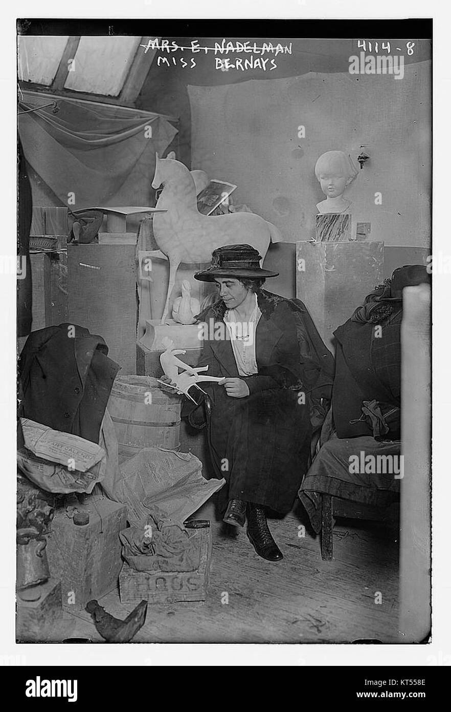 Bernays hi-res stock photography and images - Alamy