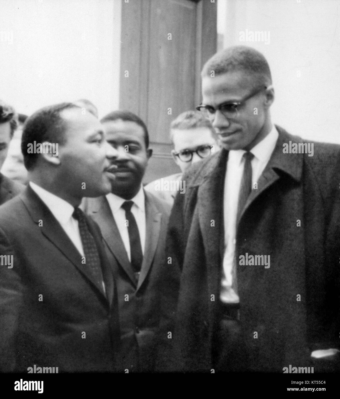 Malcolm x hi-res stock photography and images - Alamy