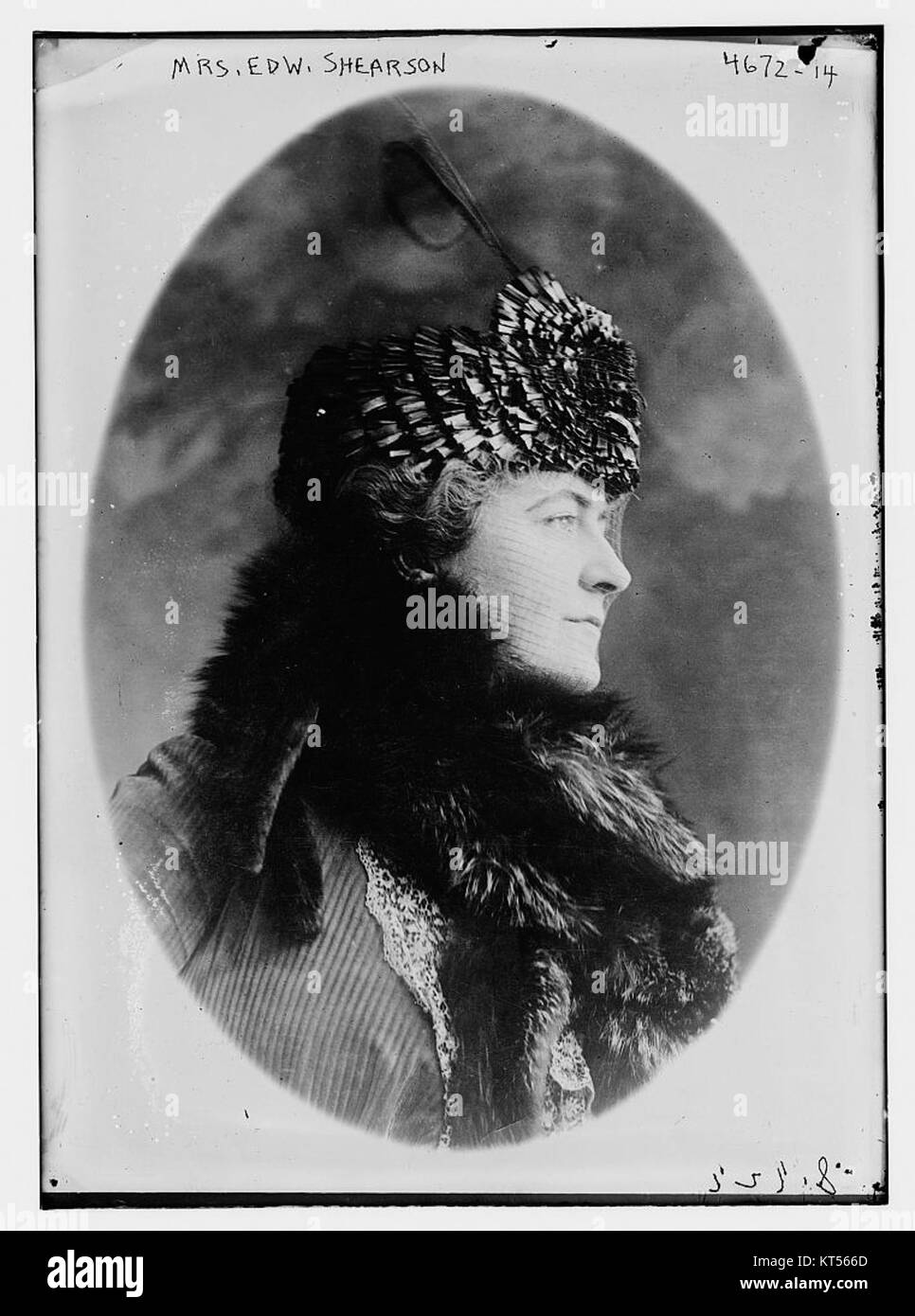 The photograph titled Mrs. Edw. Shearson captures an important ...