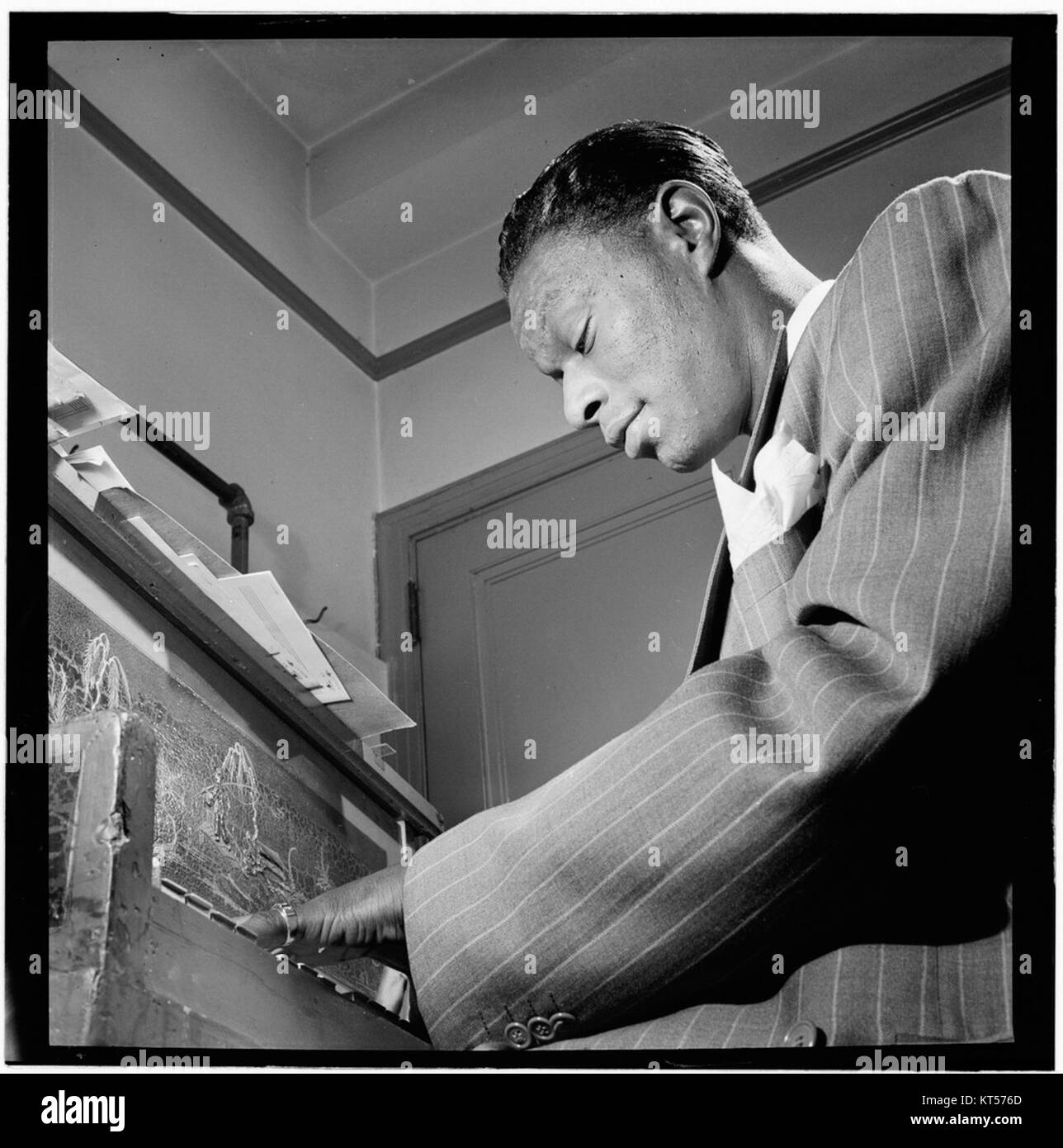 This portrait of Nat King Cole, taken in New York in June 1947 ...