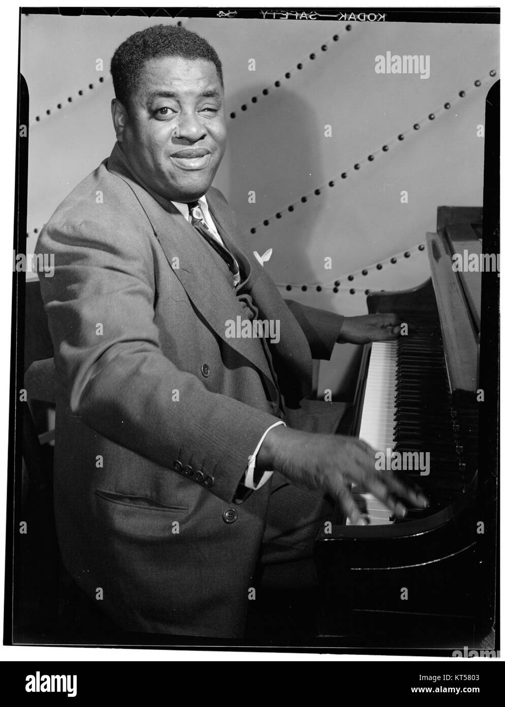 This portrait captures the renowned jazz pianist Art Tatum at the Vogue ...