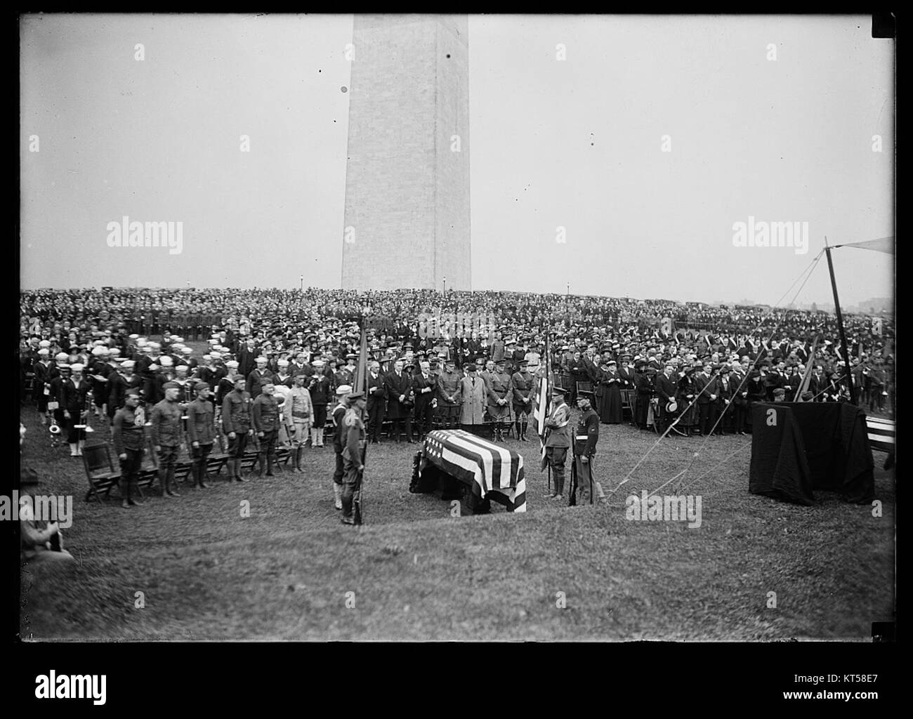 Vincent costello hi-res stock photography and images - Alamy