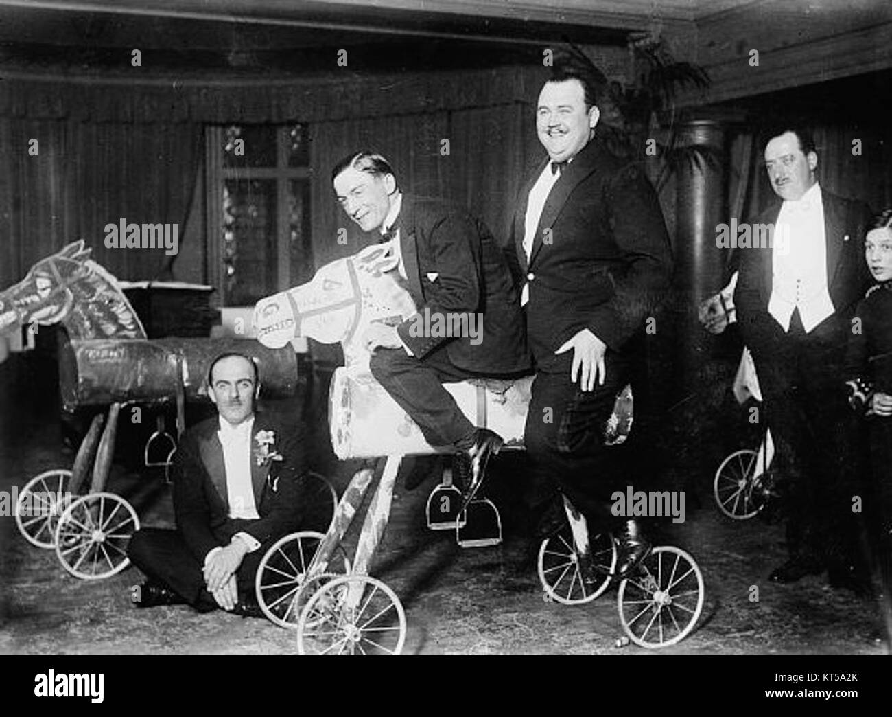 Paul whiteman hi-res stock photography and images - Alamy