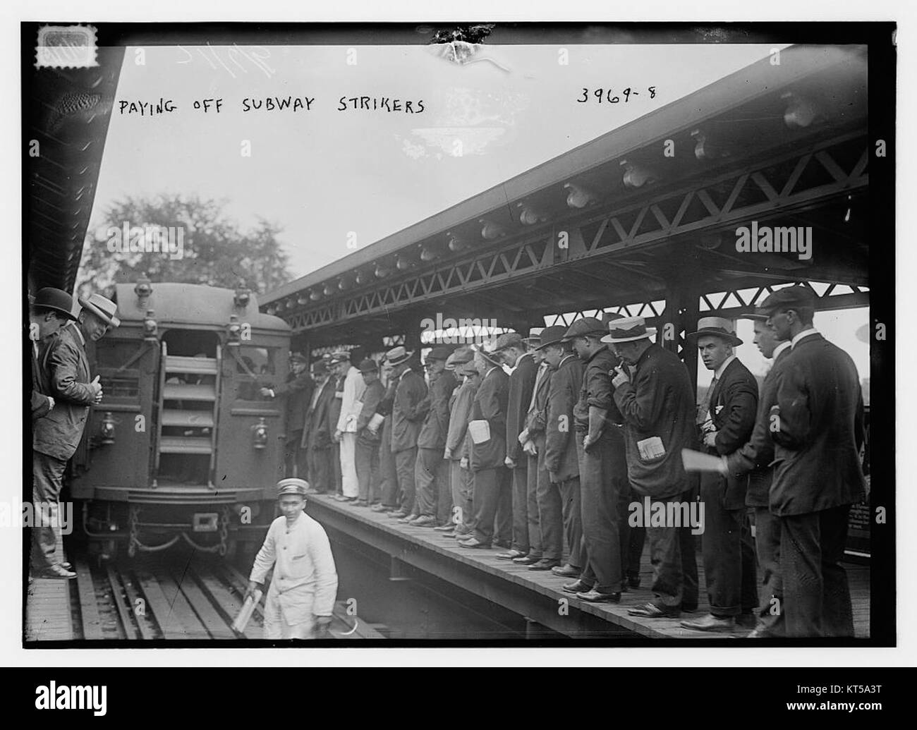 Settlement process Black and White Stock Photos & Images - Alamy