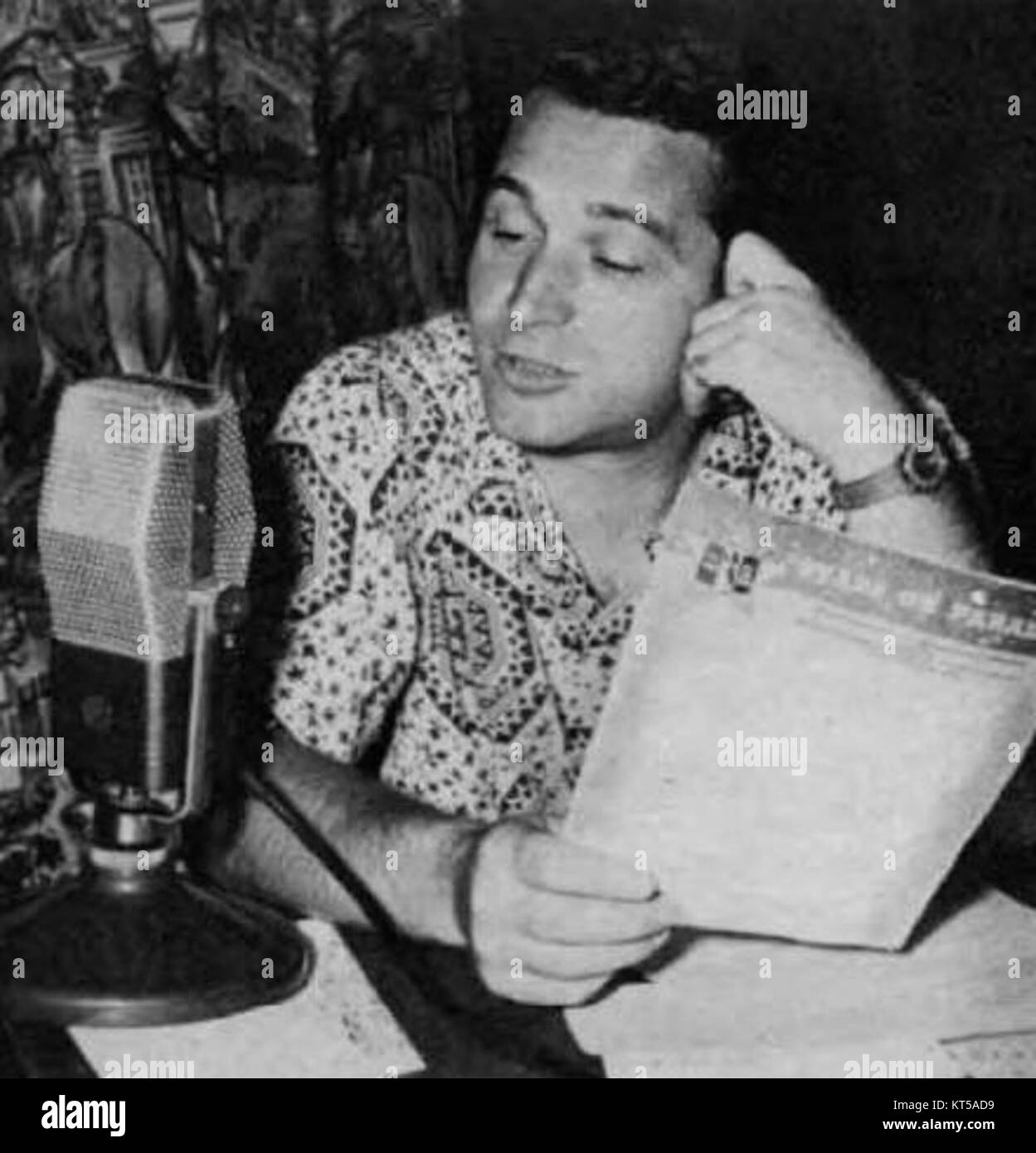 Perry Como, an American singer and television personality, hosted a ...