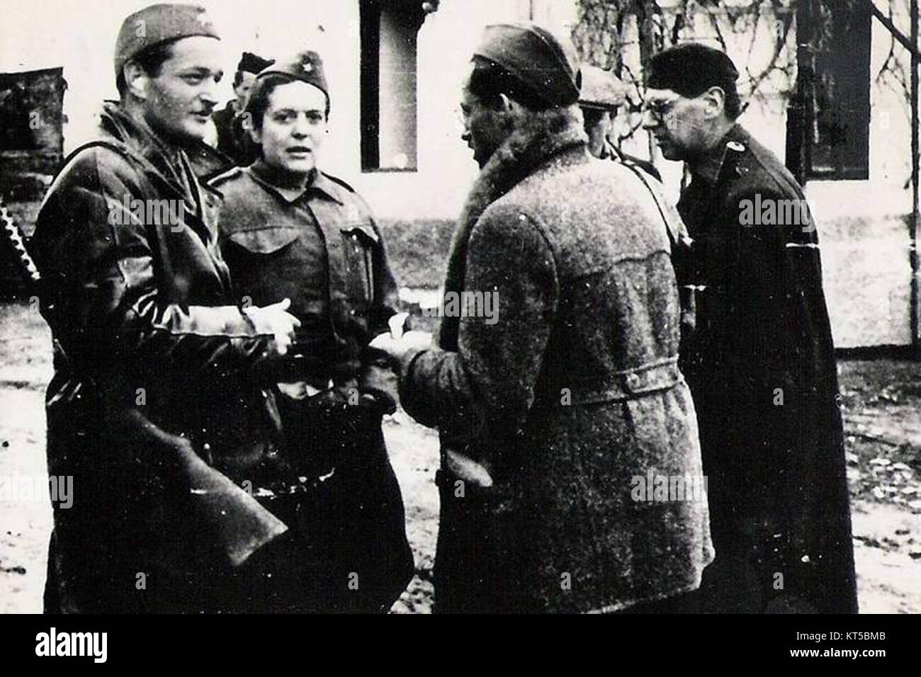 Return of delegates from the 2nd session of AVNOJ, reflecting ...