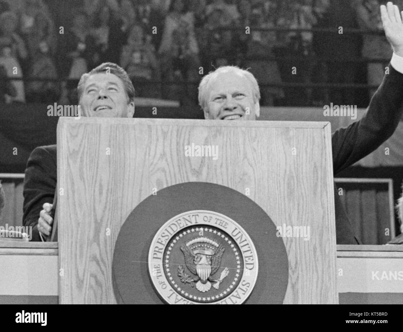 Ronald reagan president podium hi-res stock photography and images - Alamy