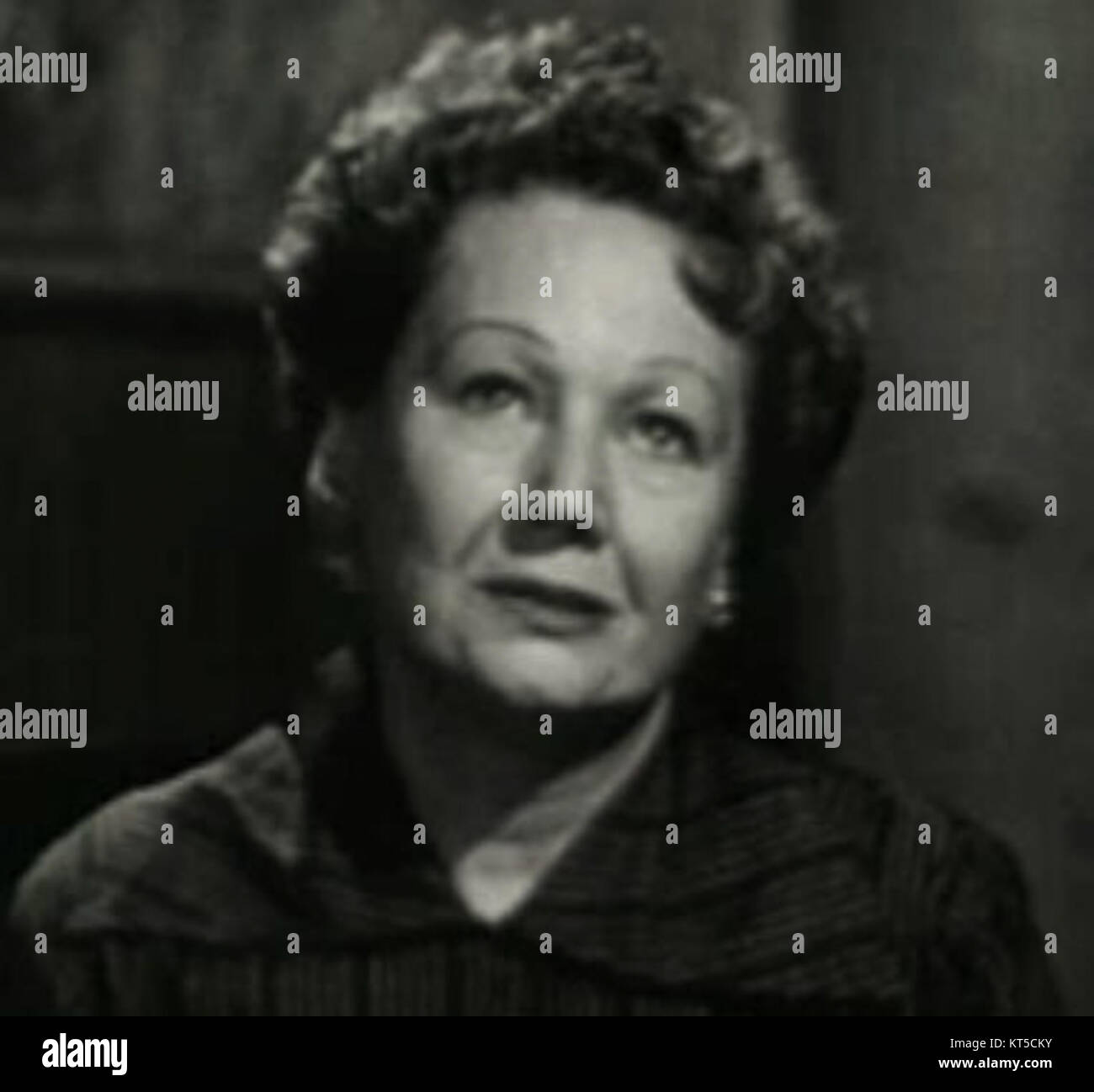 Queenie Smith appeared in the 1950 film *The Great Rupert*, which is a ...