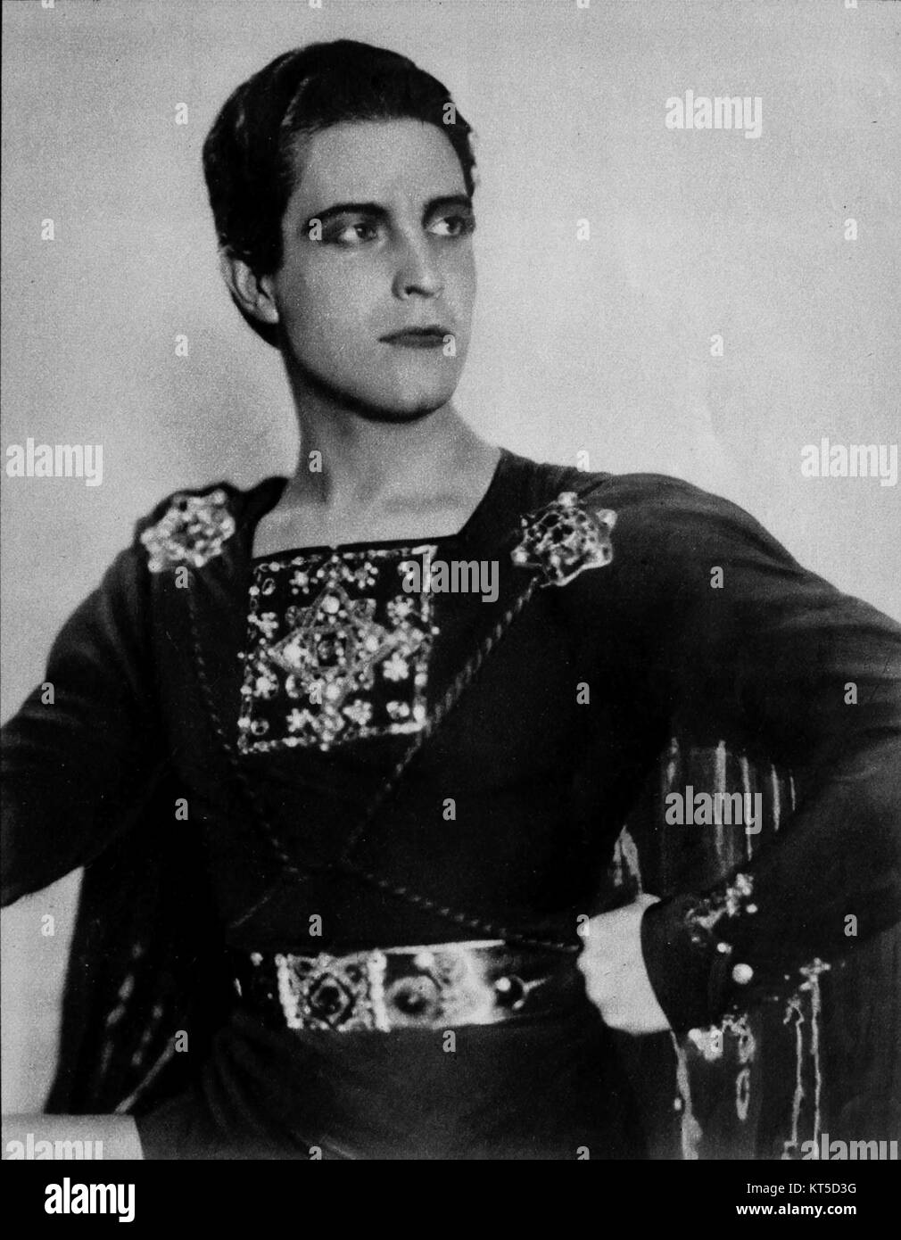 Ramon novarro ben hur Black and White Stock Photos & Images - Alamy