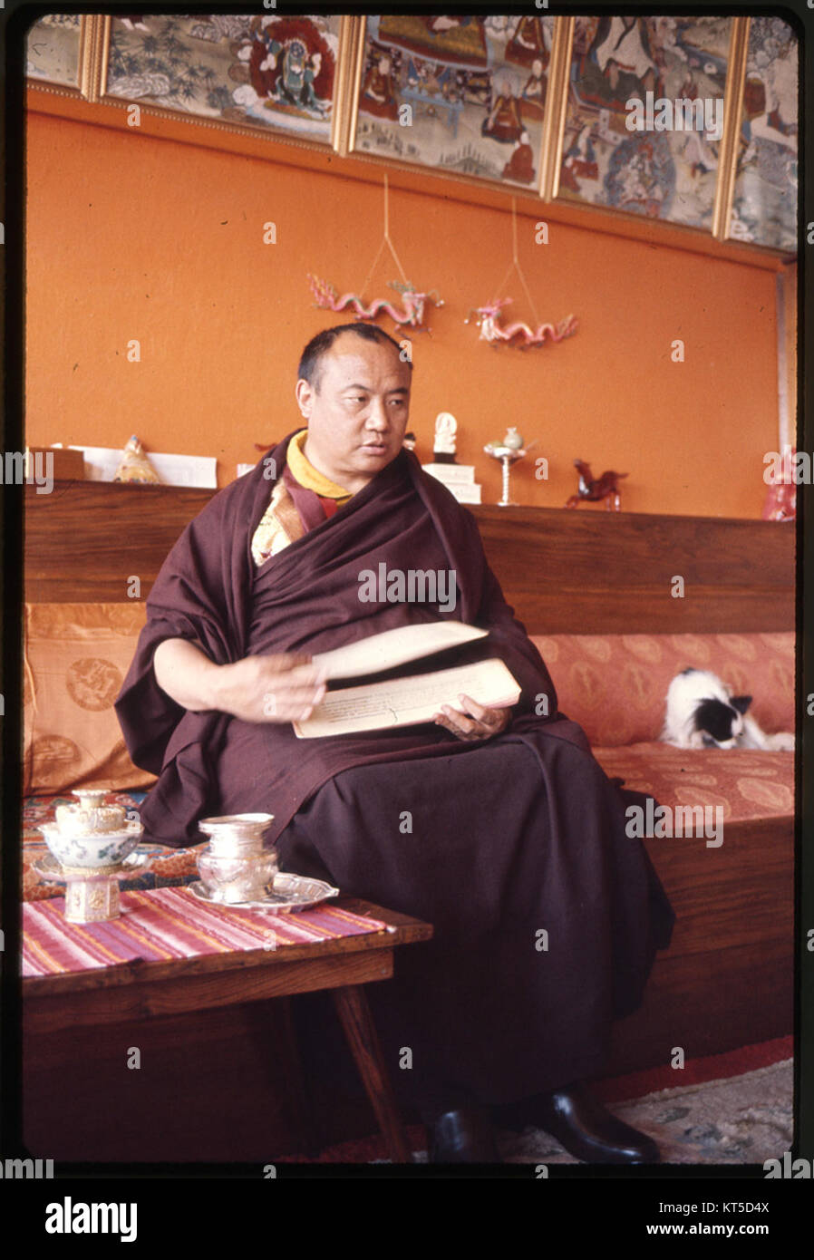 Rangjung Rigpe Dorje, the 16th Karmapa, full-length portrait, seated ...