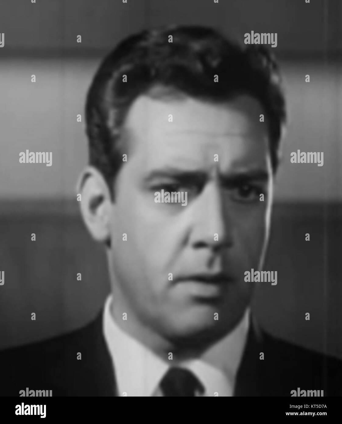 American actor raymond burr Black and White Stock Photos & Images - Alamy