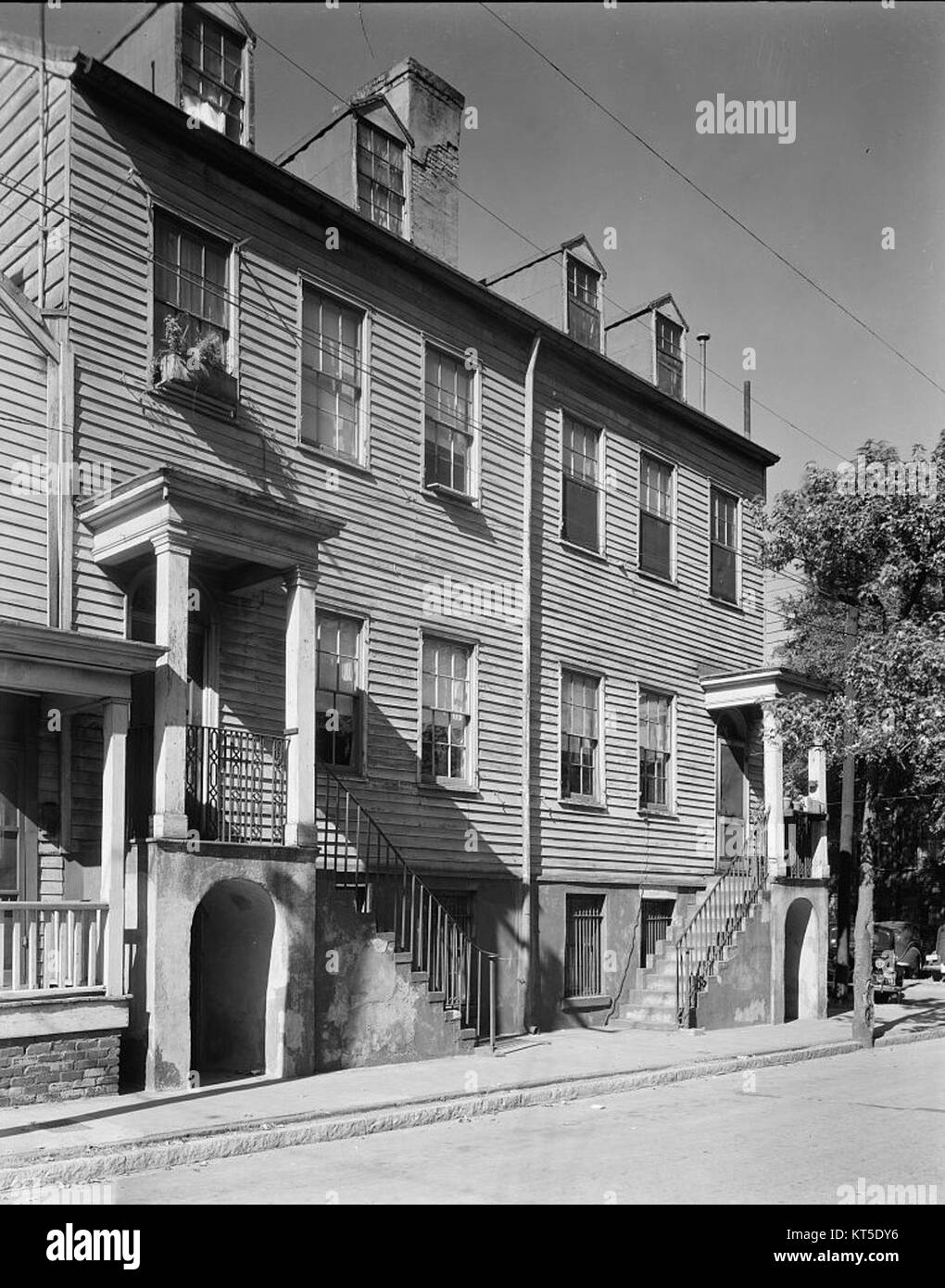 Dennis building Black and White Stock Photos & Images - Alamy