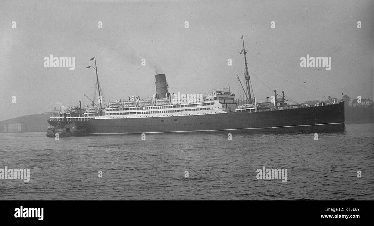 Luxury ocean liners Black and White Stock Photos & Images - Alamy