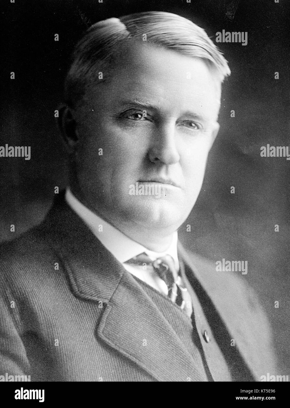 Robert L. Williams is an artist known for his contributions to ...