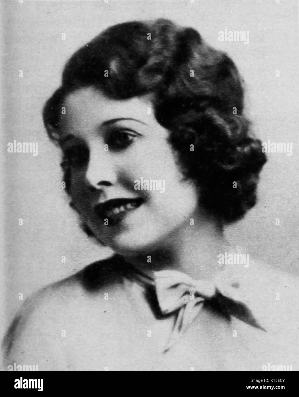 Annette Hanshaw in Radio Stars, Jan. 1934 01 Stock Photo - Alamy