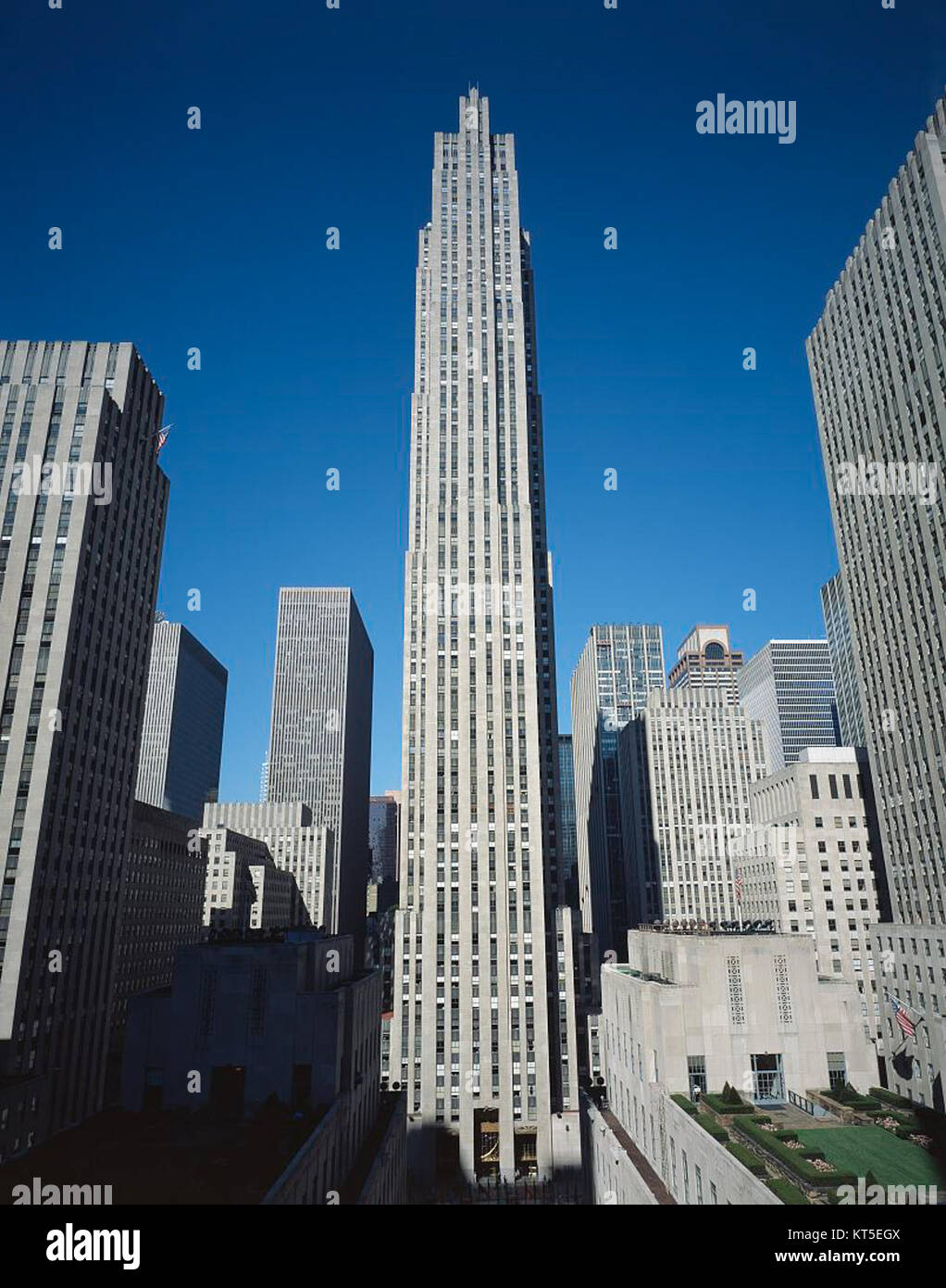 The Rockefeller Center in New York City is a complex known for its ...