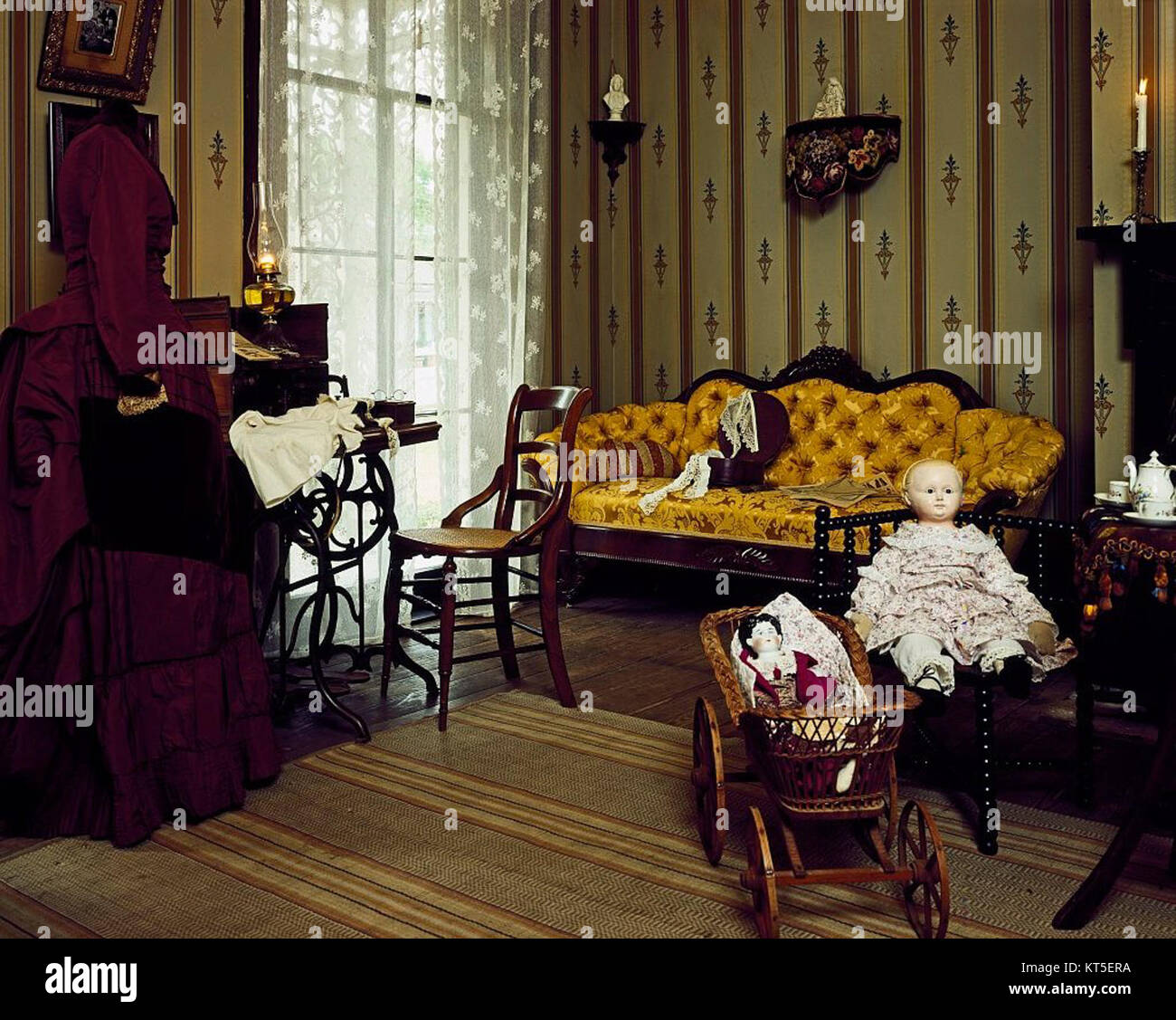 Manship house hi-res stock photography and images - Alamy