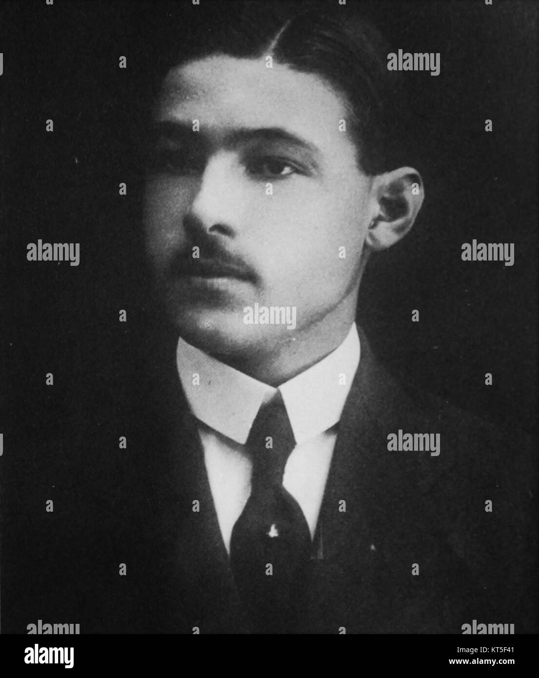 Rudolph Valentino was one of the most famous actors of the silent film ...