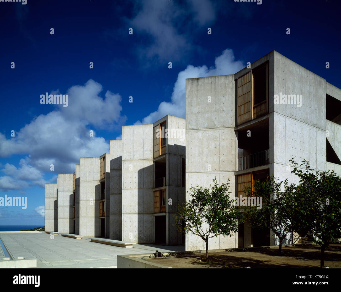 The Salk Institute in La Jolla, California, designed by architect Louis ...