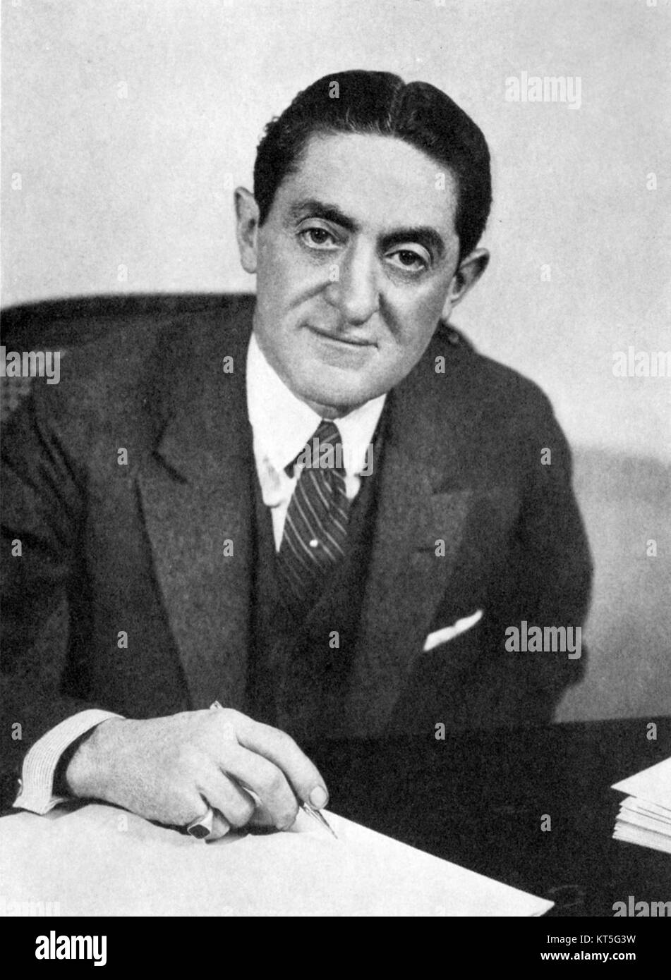 Sam harris hi-res stock photography and images - Alamy